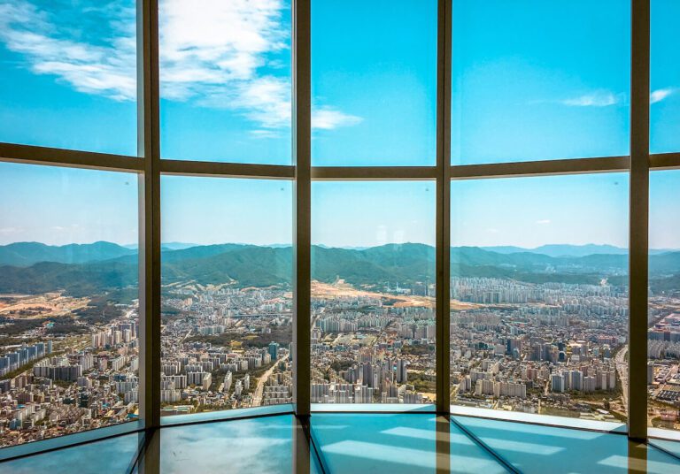 Seoul Sky Observatory In Lotte World Tower Has The Best Views In Seoul ...