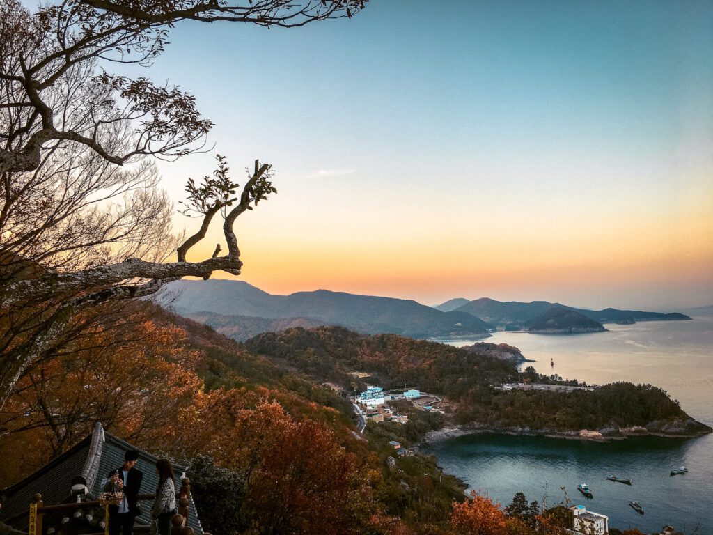 Visiting Korea In December 2024 | Weather, What To Wear + Best ...