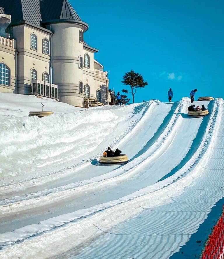 The Balwangsan Cable Car And Skywalk At Yongpyong Resort | A ...