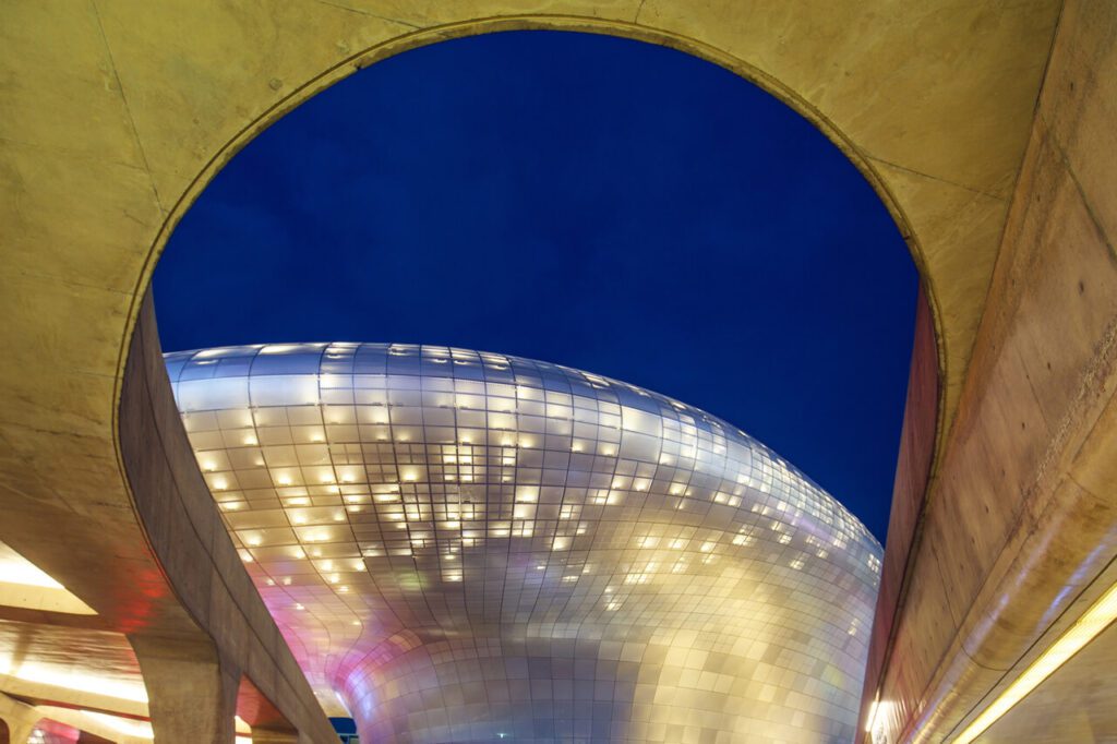 11 Brilliant Things To Do At Dongdaemun Design Plaza (DDP Seoul ...