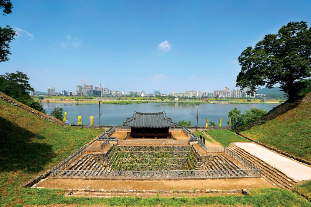 Gongju Travel Guide | 11 Glorious Things To Do In This Gem Of The Baekje Kingdom » Travel-Stained