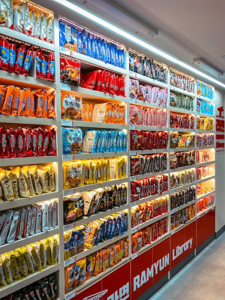 The Viral Ramyun Library In Seoul | A Noodle Novel With 225 Delicious ...