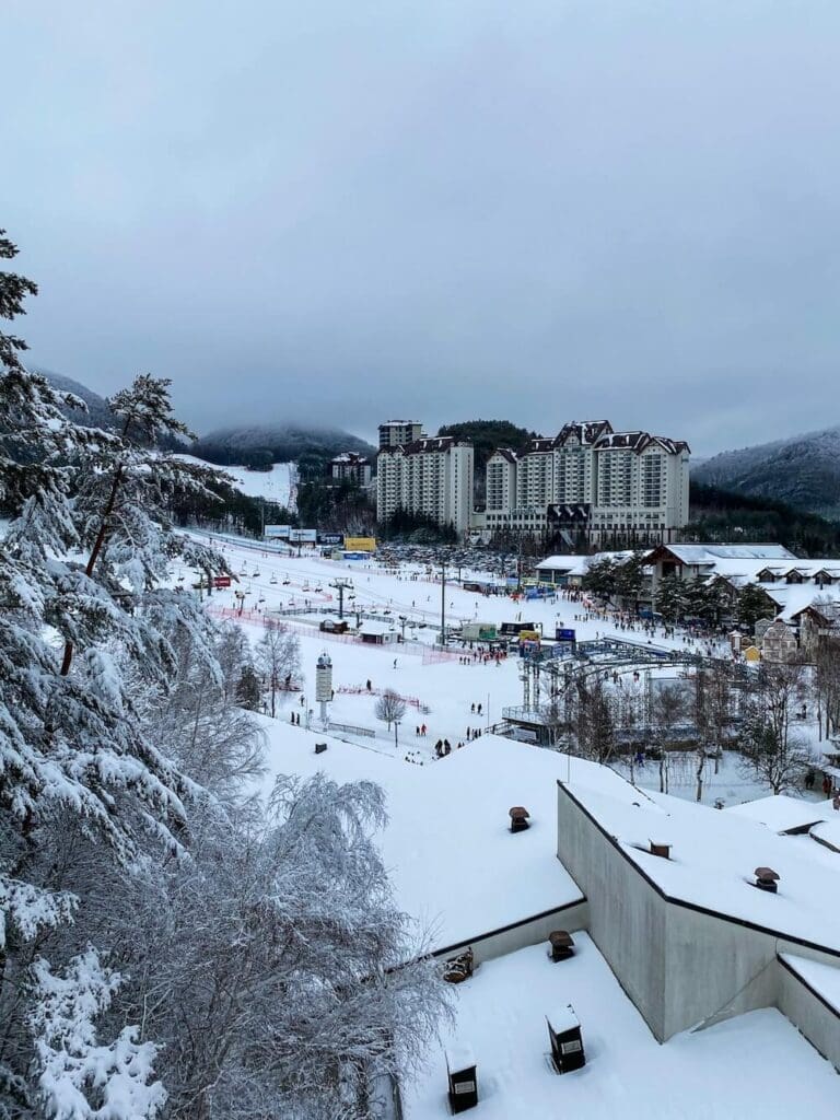 The Balwangsan Cable Car And Skywalk At Yongpyong Resort | A ...