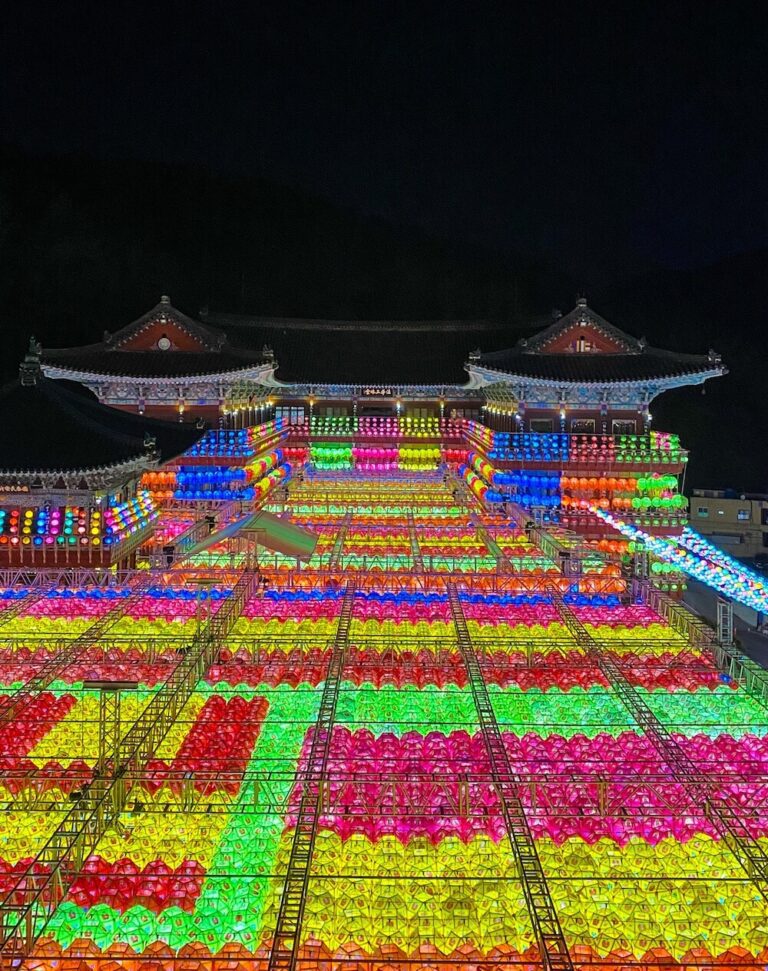 Samgwangsa Temple | A Captivating Lotus Lantern Festival In Busan With 40,000 Lanterns » Travel ...